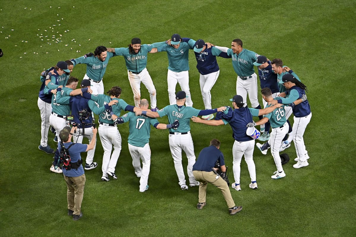 WATCH: Seattle Mariners outfielder Sam Haggerty makes one of the most ...
