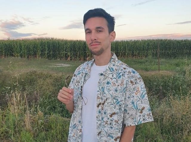 Gabby16bit's Profile, Net Worth, Age, Height, Relationships, FAQs