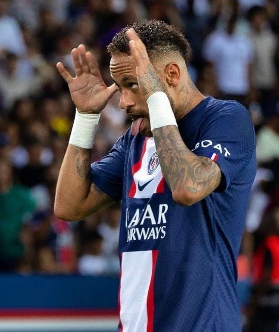 Fans salute PSG superstar after brilliant display in 1-0 win over Brest