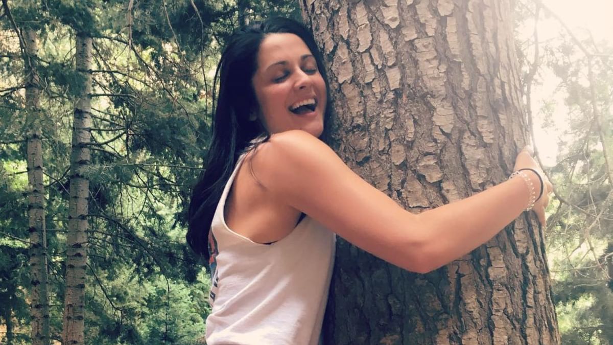 Who is Elisabeth “Elie” Scott? Survivor Season 43 contestant believes ...