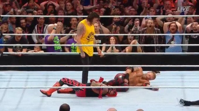 WWE Universe reacts to former champion's surprising heel turn after ...