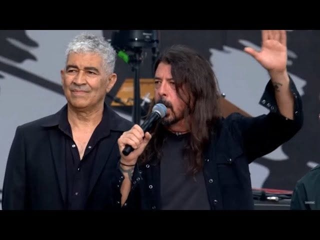 "Our bandmate, our brother": Dave Grohl delivers emotional speech and ...