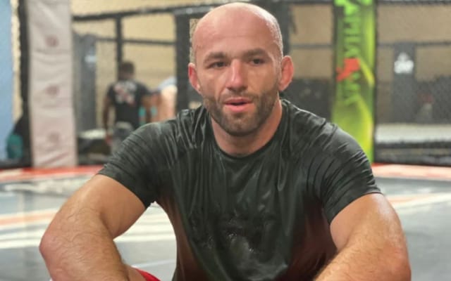 What was Alen Amedovski's record before joining the UFC?