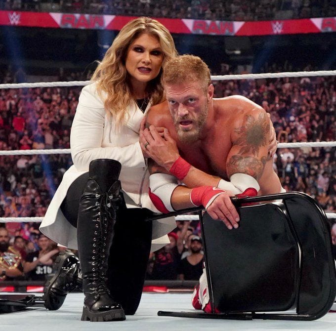 Rhea Ripley calls out WWE Hall of Famer for a first singles match in 10 ...