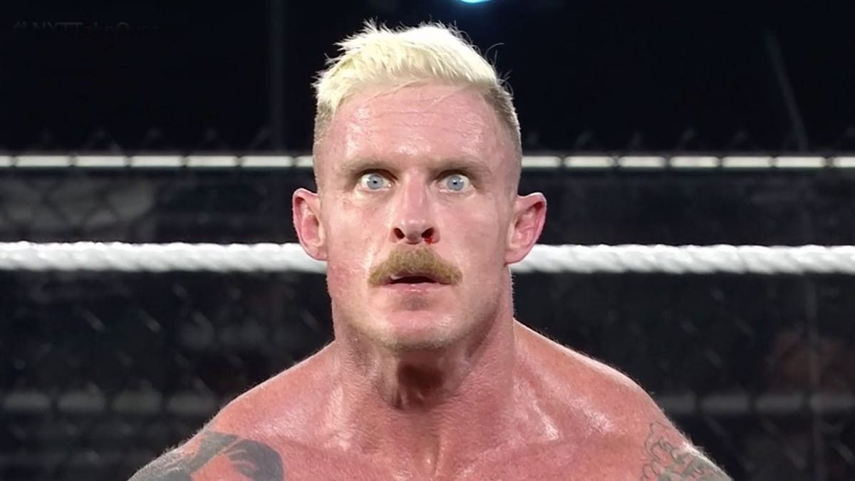 [Spoiler] Dexter Lumis to make terrifying entrance on WWE RAW