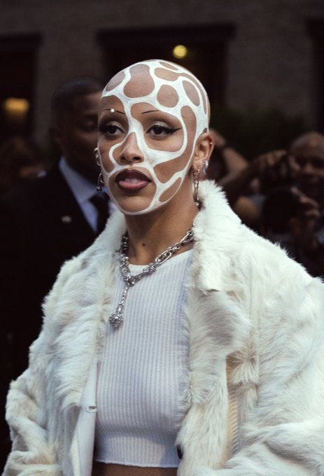 Doja Cat sports face paint at Vogue World, leaves the internet divided