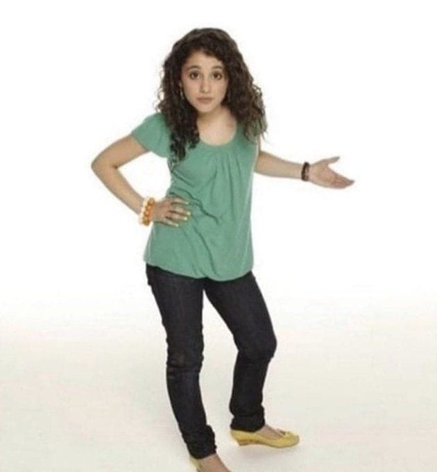 JEON SOMI posts a throwback photo of her dad’s jacked-up physique ...