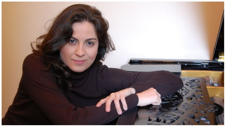 Emeli Sande engaged to Yoana Karemova: All you need to know