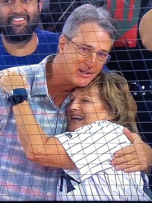 Billy Crystal, Adam Sandler, Derek Jeter, A-rod, & others react to ...