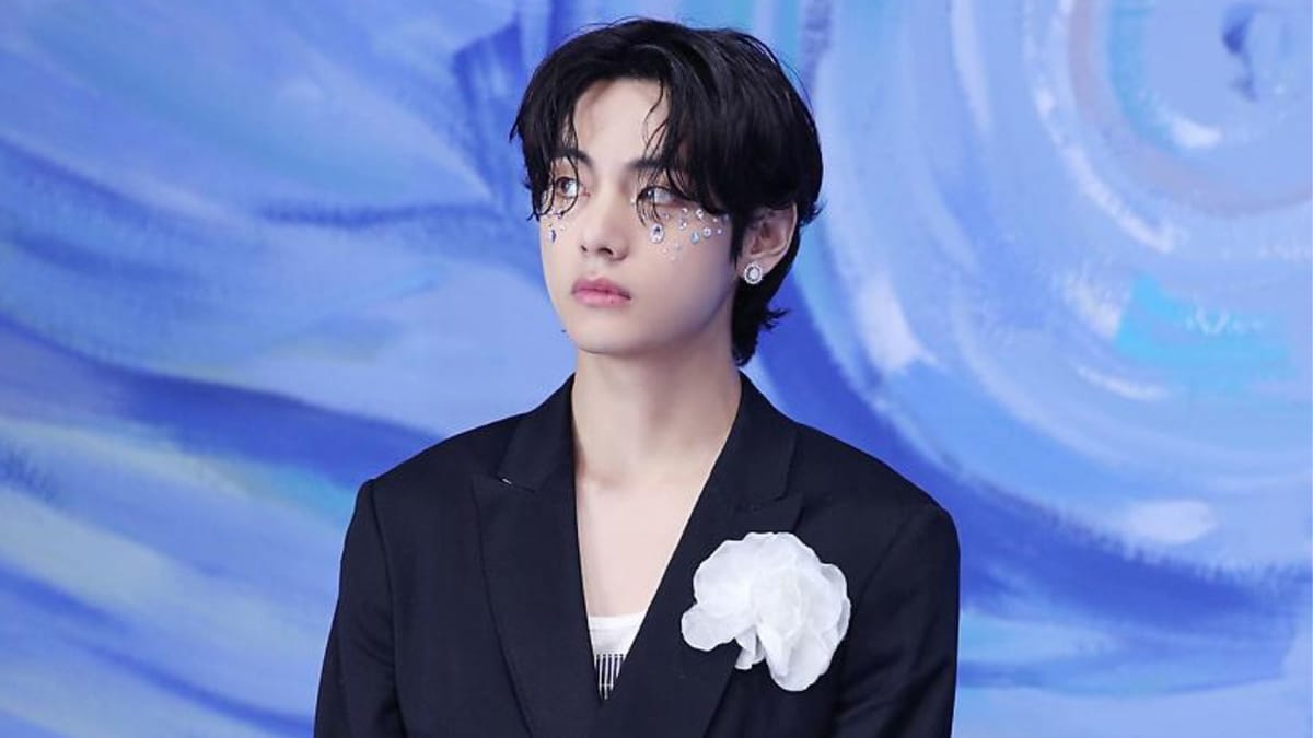 BTS' V ends his Weverse Live in under 2 minutes, earns the record for ...