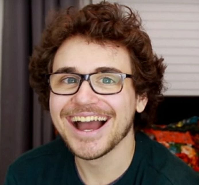 OfficialNerdCubed's Profile, Net Worth, Age, Height, Relationships, FAQs