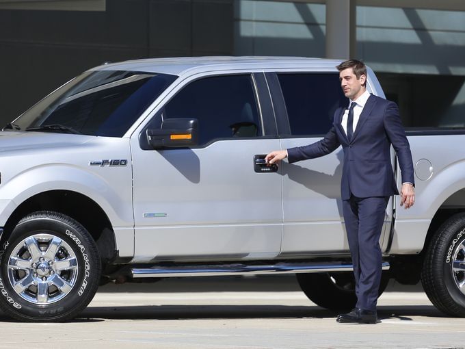 Aaron Rodgers Net Worth in 2024, Salary & Endorsements, Investments ...