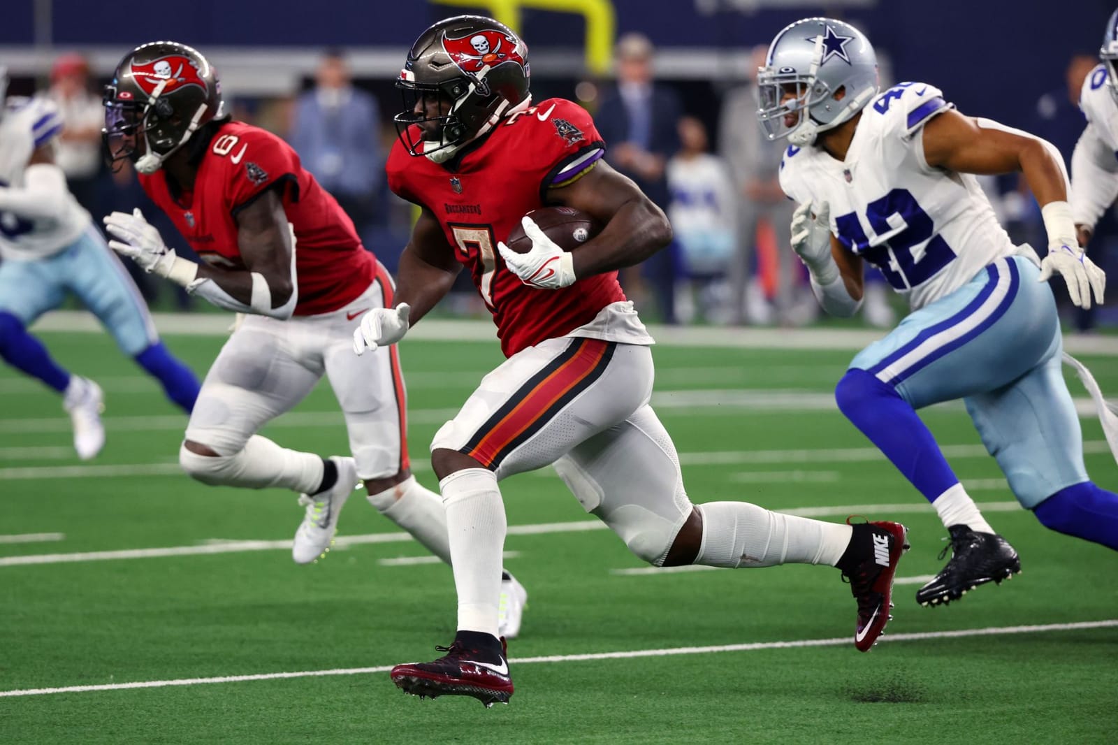 Who won the NFL game last night? Results from Sunday Night Football ...