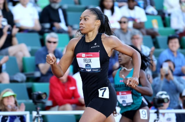 Allyson Felix explores the proper way to run the 400m dash.