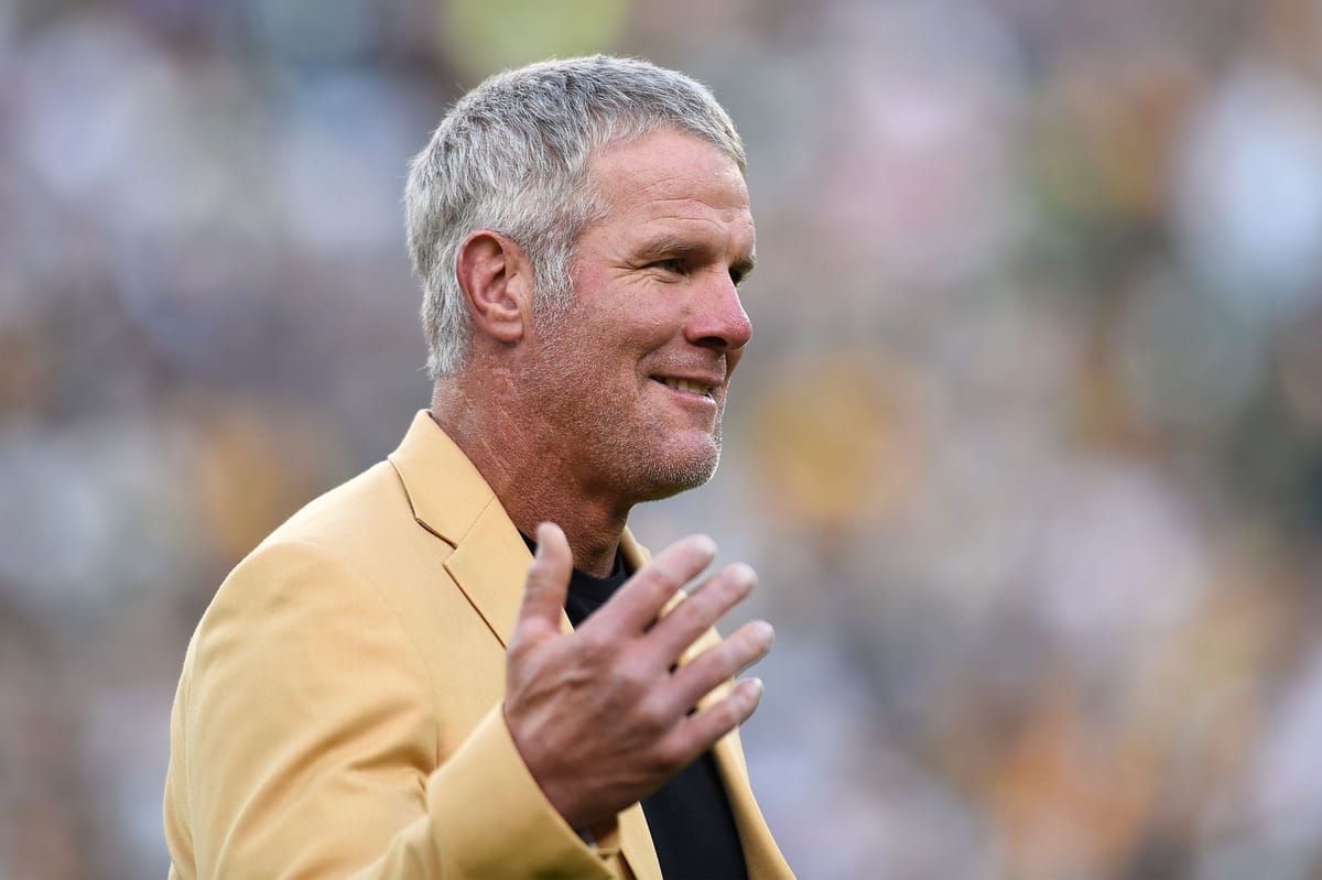 Brett Favre isn't an icon, claims NFL reporter