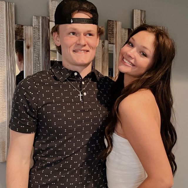 Signa Mae's Profile, Net Worth, Age, Height, Relationships, FAQs