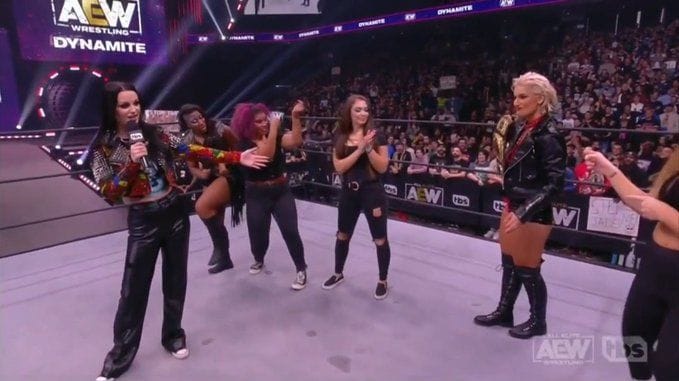 Twitter blasts Saraya's (fka Paige) segment featuring top female AEW ...