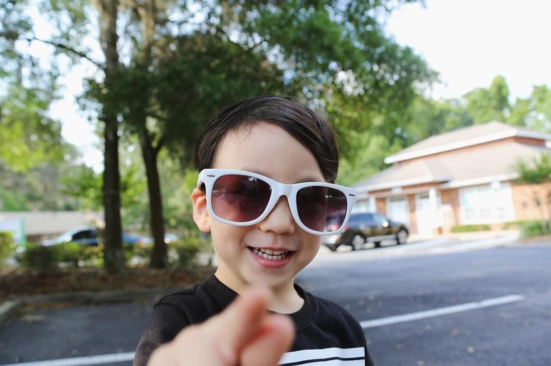 Who are Sebastian Moy's Family?