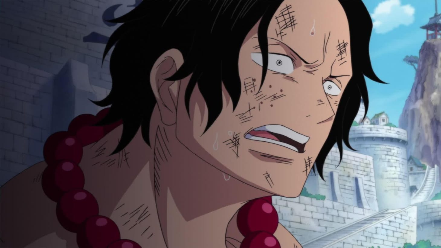 What episode does the war start in One Piece?