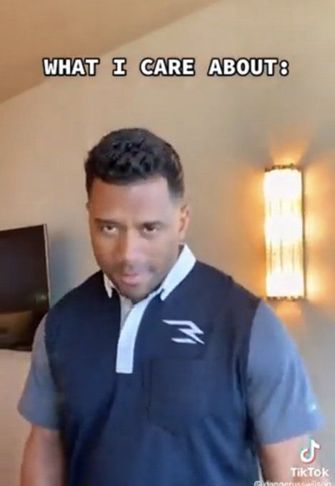 NFL fans troll Russell Wilson over cringy TikTok video