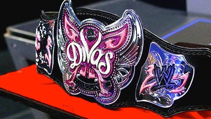Trish Stratus Has One Word Response To Maria Kanellis Saying Wwe Should