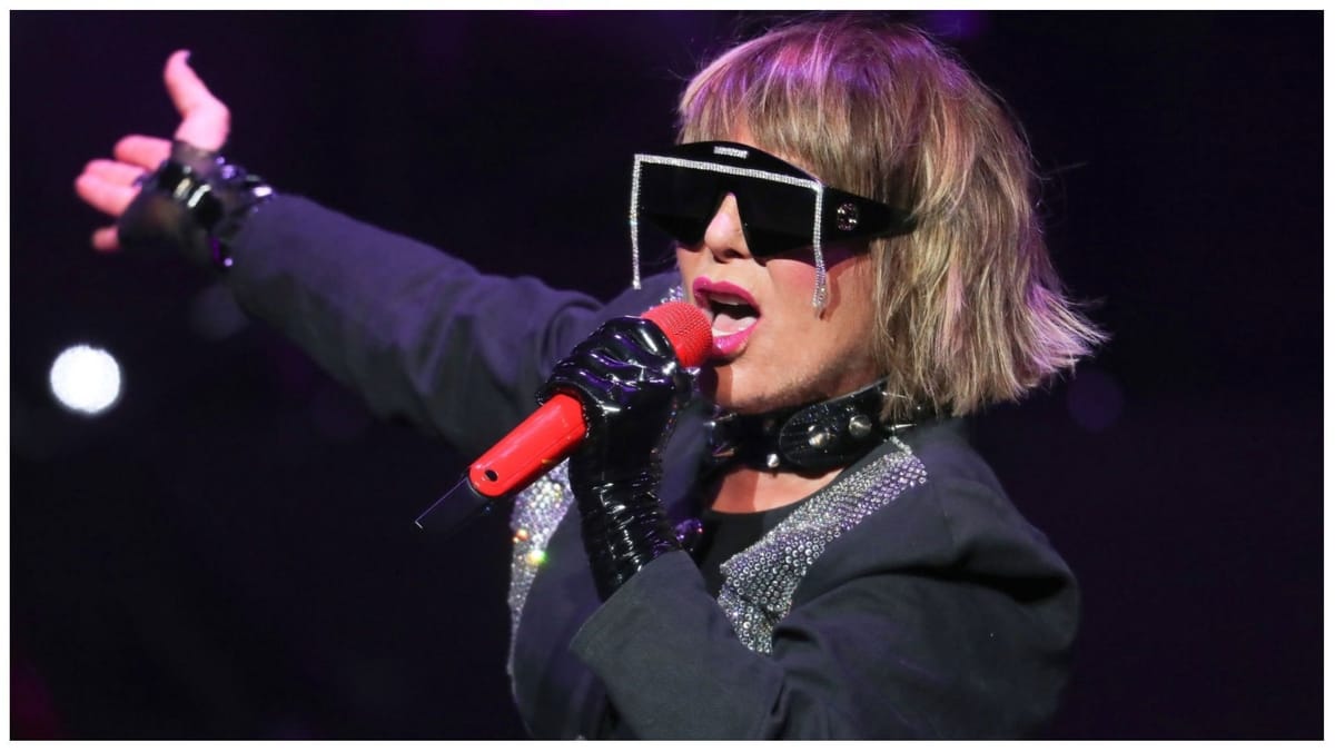 WATCH: Alejandra Guzman falls on stage while performing in Washington ...