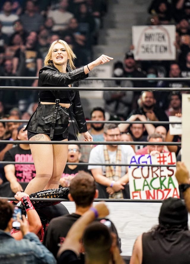 Paige VanZant and 4 possible dream debut opponents for Saraya (FKA ...