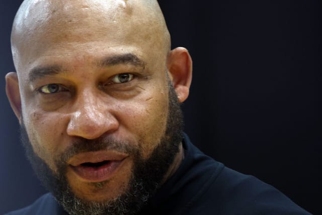 Darvin Ham speaks on team building and players' roles for the Lakers