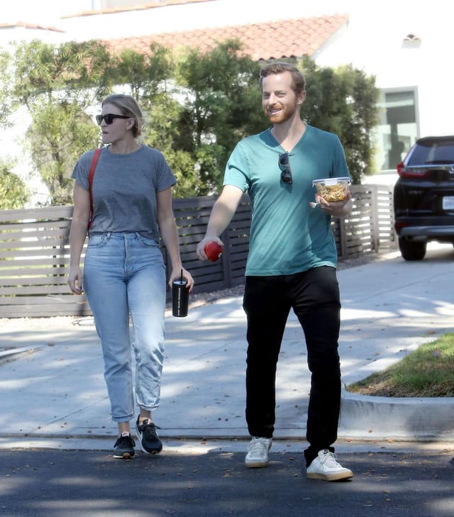 Are Ned and Ariel Fulmer still wearing their wedding bands? Couple ...