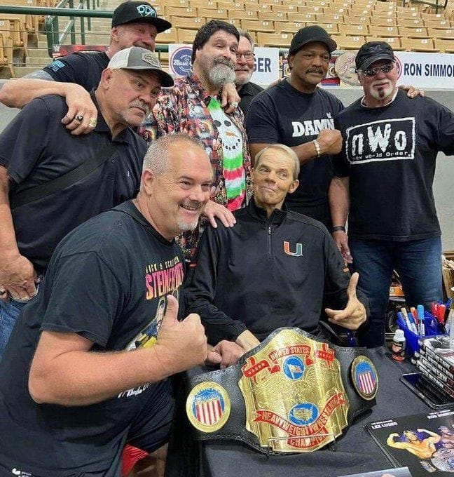 [PHOTO] WWE legend Scott Steiner pictured with a former real-life rival ...