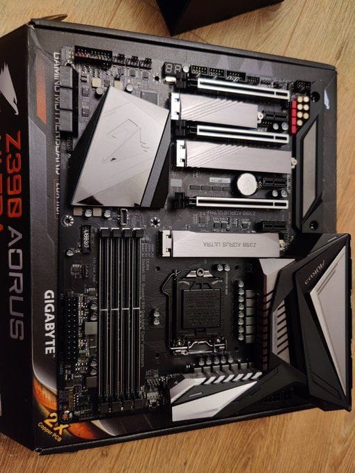 Are blower-style GPUs good?