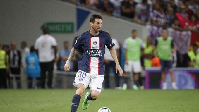 Is Lionel Messi playing for PSG against Brest today?