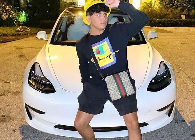 How much is WillyTube’s Net Worth as of 2022?