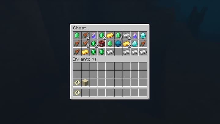 How to use treasure maps in Minecraft