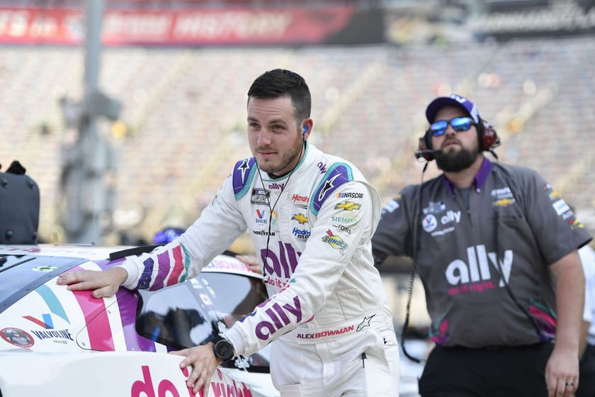 Alex Bowman set to return for 2022 NASCAR Cup Series finale at Phoenix