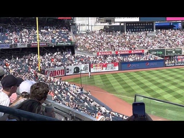 Brendan Kuty: "F**k Altuve" chants in bleachers at Yankee Stadium