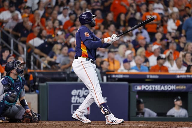 "Putting on a defensive clinic", "Best 2nd baseman in baseball ...