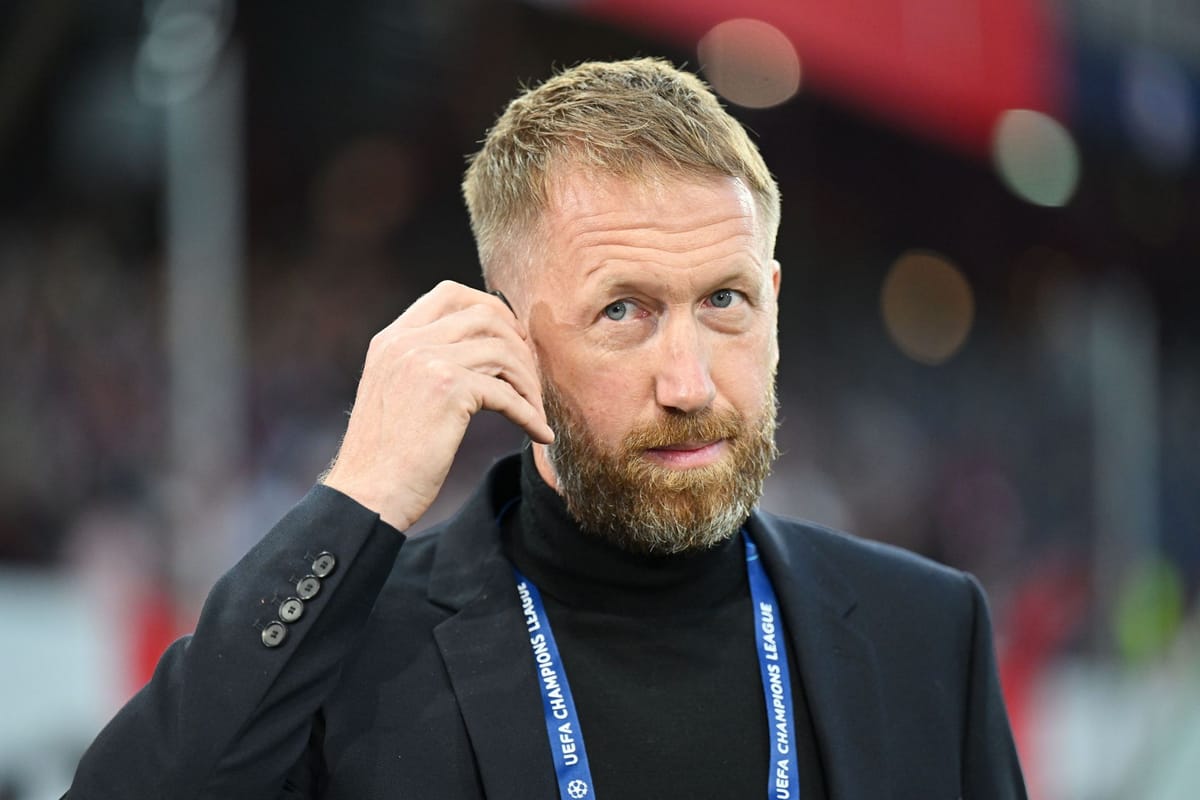 "His good luck charm is incomparable" "Man is a king" - Chelsea fans ...