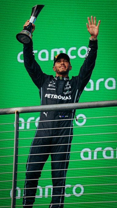 Lewis Hamilton feels Mercedes can't compete 'unless something drastic ...