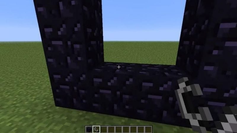 Nether Portal in Minecraft: How to make & How they work