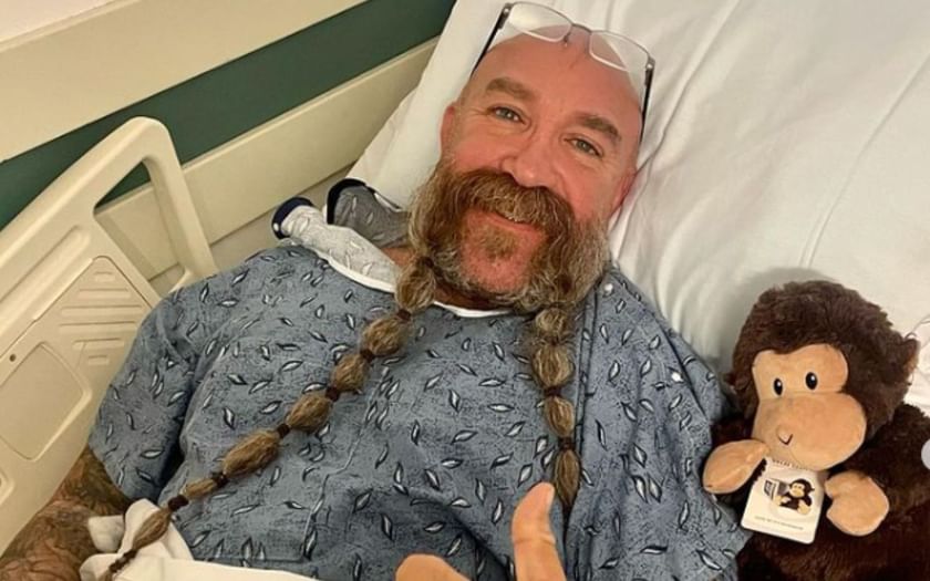 Veteran UFC referee thanks well wishers and "Rockstar" wife as he ...