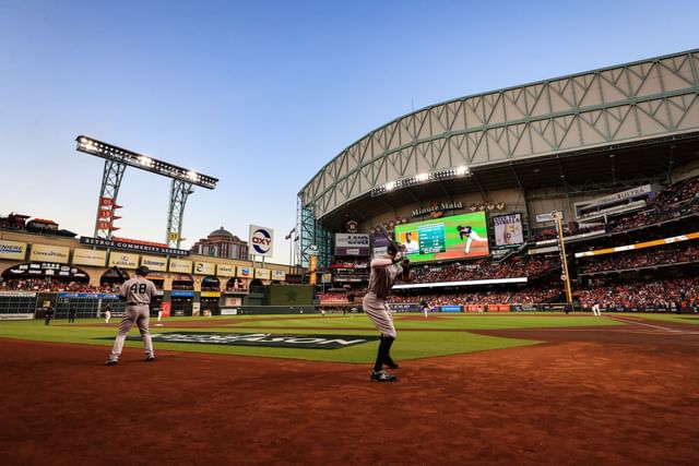 Minute Maid Park: Charting the dimensions and capacity of the Houston ...