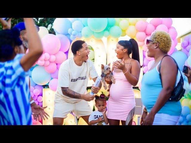 DZ Family accused of faking rescue during Florida flood, netizens enraged