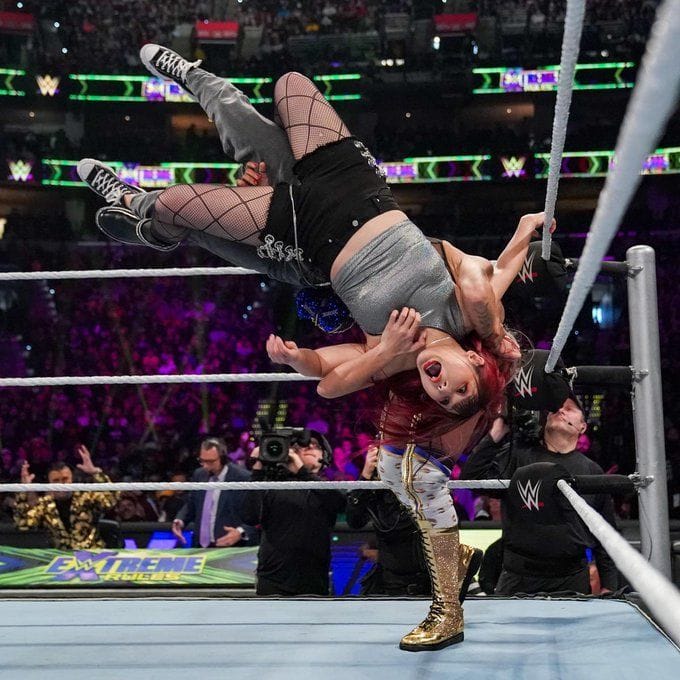 Wrestling veteran claims Bayley will take a shot at him in 2 weeks on ...