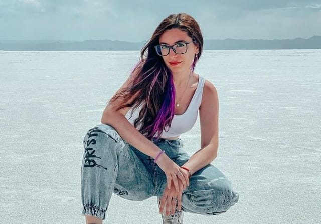 Lyna's Profile, Net Worth, Age, Height, Relationships, FAQs