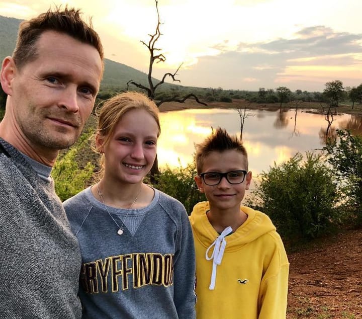 RonaldOMG's Profile, Net Worth, Age, Height, Relationships, FAQs