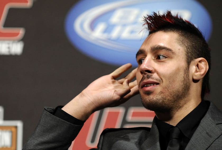 What is Dan Hardy's UFC record?