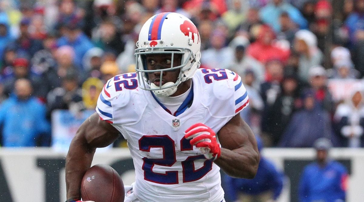 Is Reggie Bush still playing football?