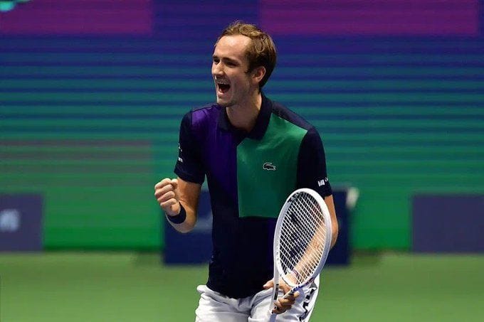 "Of course Medvedev suddenly returns to peak form just in time to ...