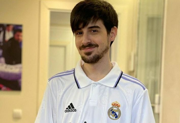 aLexBY11's Profile, Net Worth, Age, Height, Relationships, FAQs